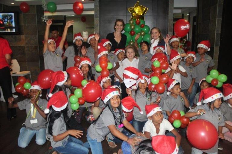 AGENCIAS FEDURO, ORGANIZA AGASAJO NAVIDEÑO - Fundación Pro Niños del Darién